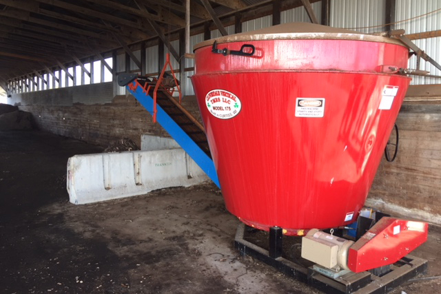 Cloverdale Mortality/Compost Mixers